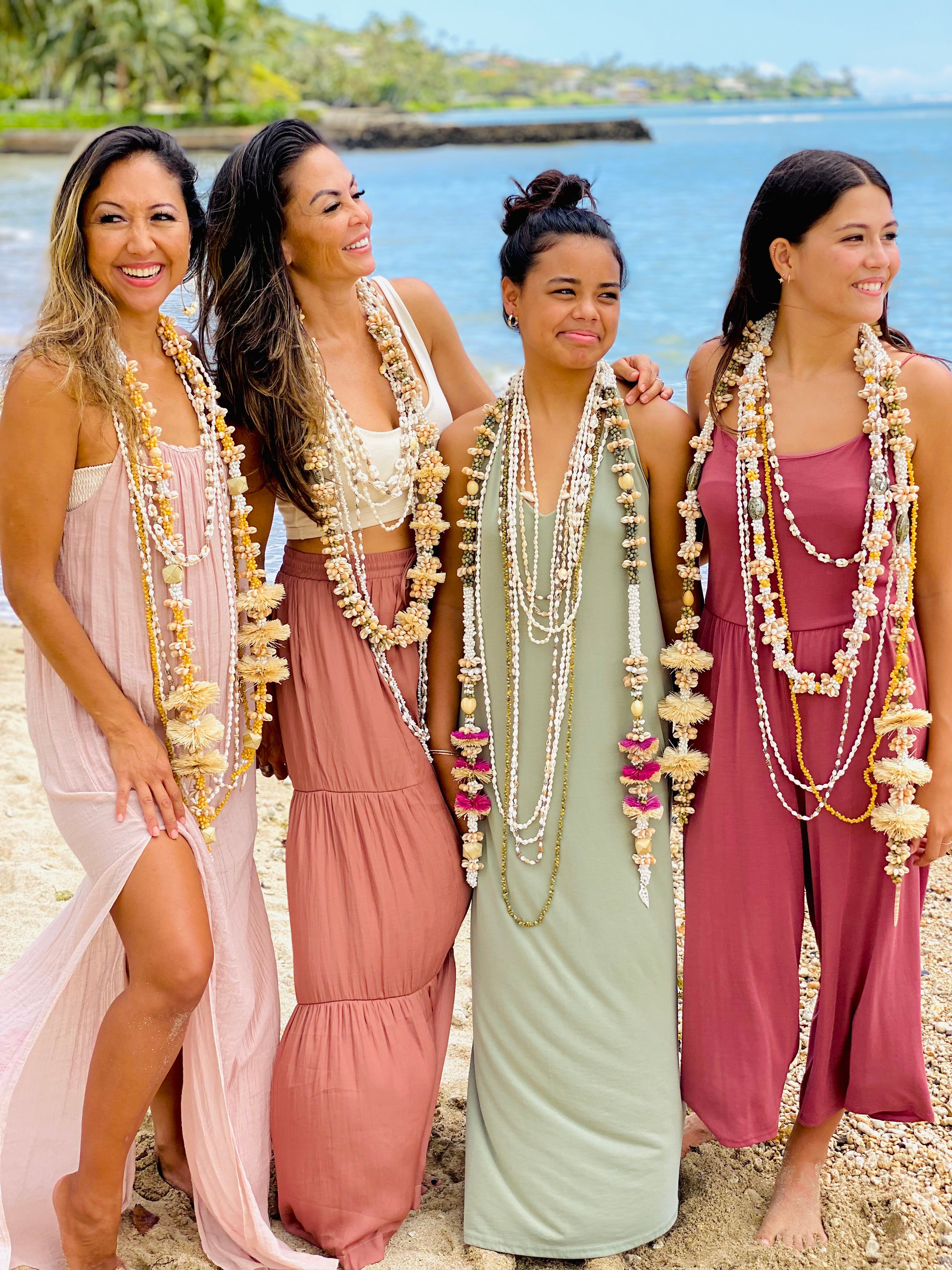 ALOHA LEI STAND – Aloha Lei Stand